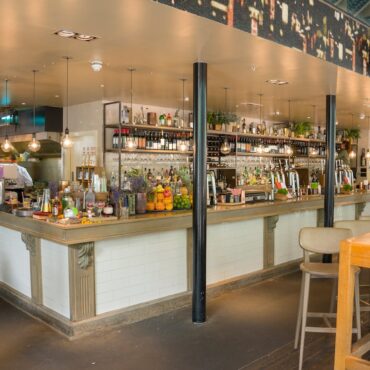 London, Manchester & Edinburgh Bars & Restaurants | Drake & Morgan